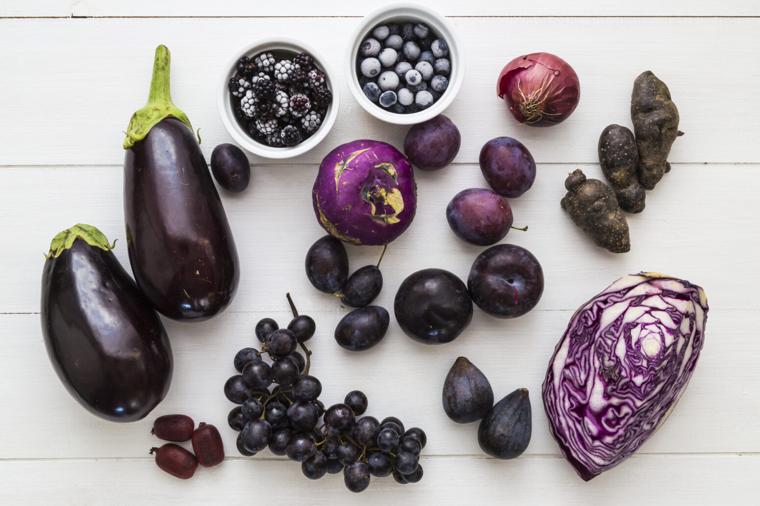 Feeding the Rainbow: A Quick Nutrition Guide to the Colors of Fruits ...