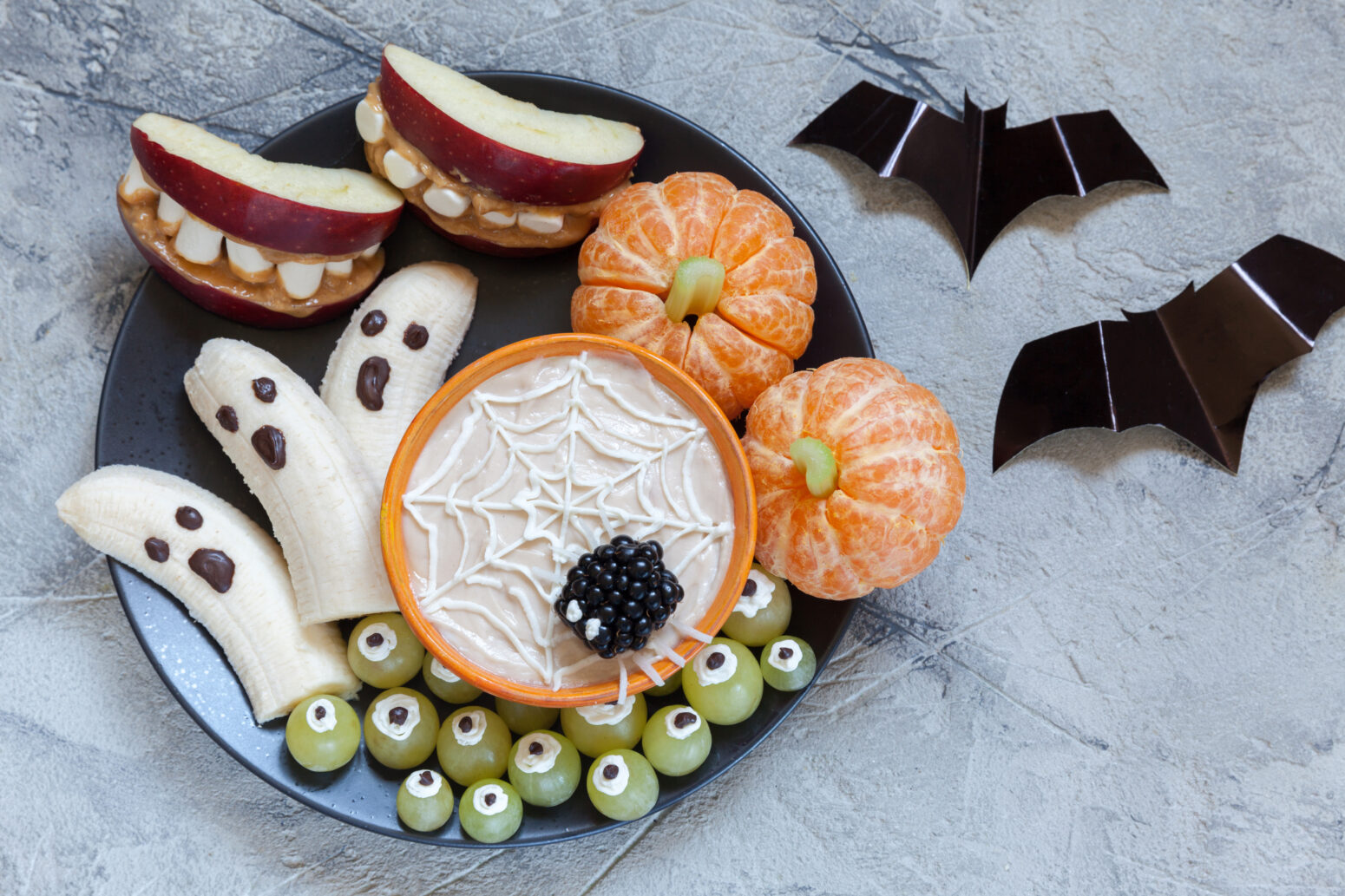 5 Easy Halloween Snack Ideas for Kids - Plant Based Juniors